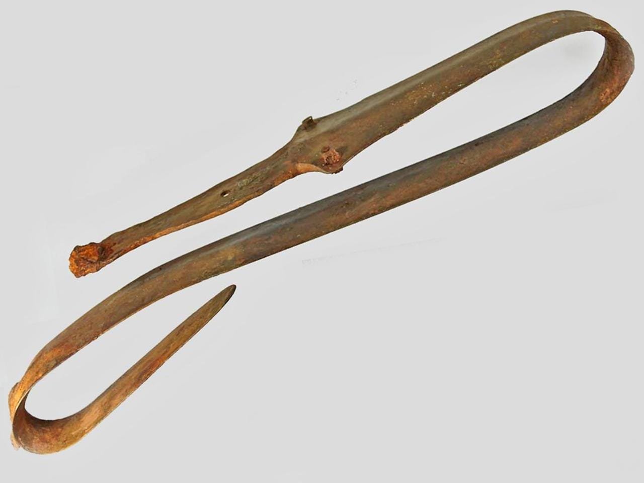 2,500 years old bent sword from the Bronze Age discovered in Denmark ...