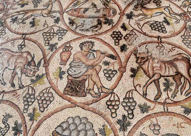 Sutton Hoo burials may belong to Anglo-Saxons who fought for the ...