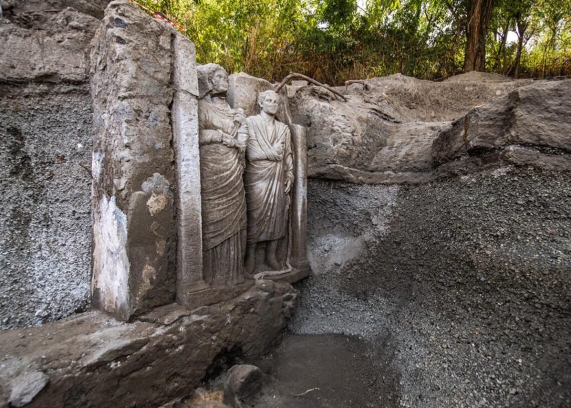 New study reveals earthquake contributed to Pompeii's destruction amid ...