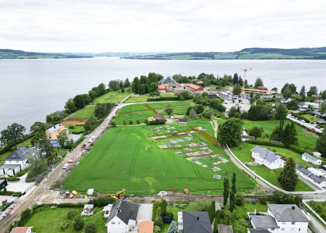 Secret tunnels under Milan’s Sforza Castle may match Leonardo da Vinci ...