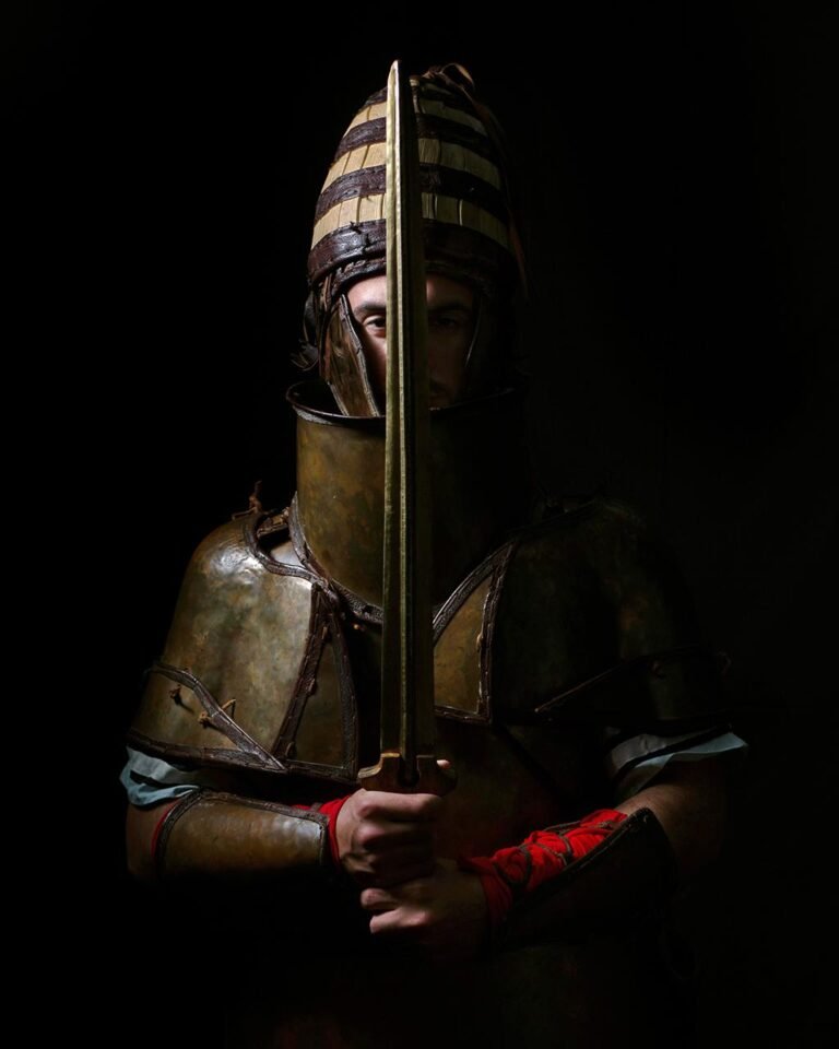 Modern marines test 3500-year-old Mycenaean armor to show it worked for ...