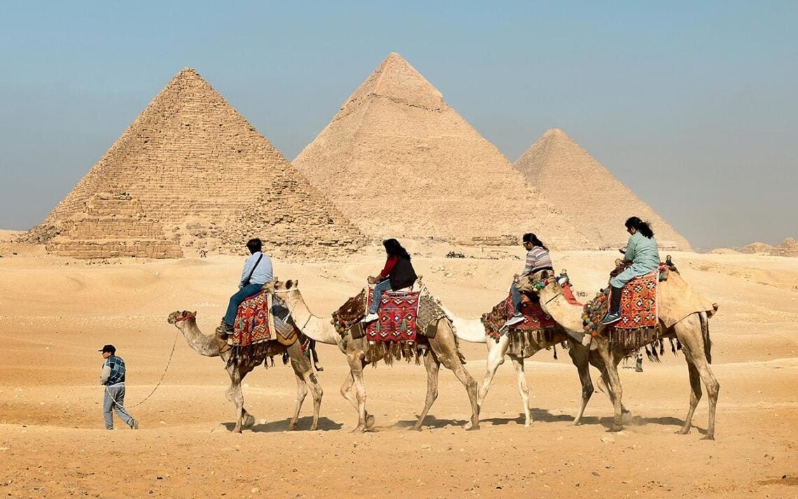 New study reveals Egyptian pyramids were built along a now-abandoned ...