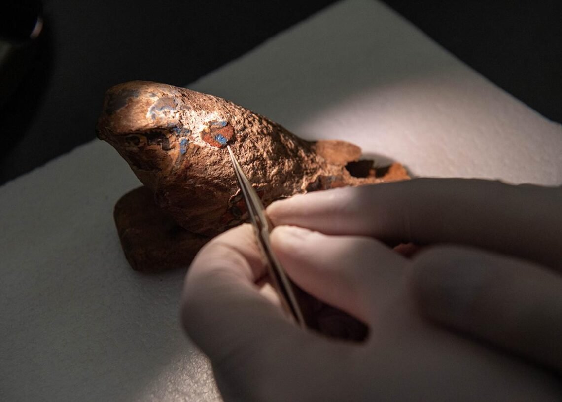 Egypt-Japan mission reveals 4,000-year-old tomb and artifacts in ...