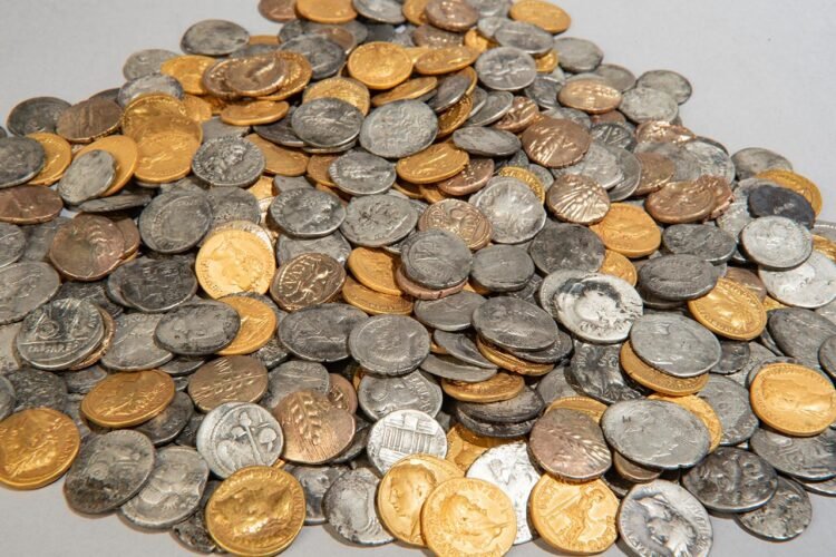 Rare Roman and British coin hoard discovered in Netherlands ...
