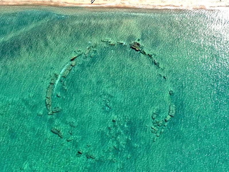Submerged Roman structure of concentric walls discovered in the waters near Campo di Mare ...